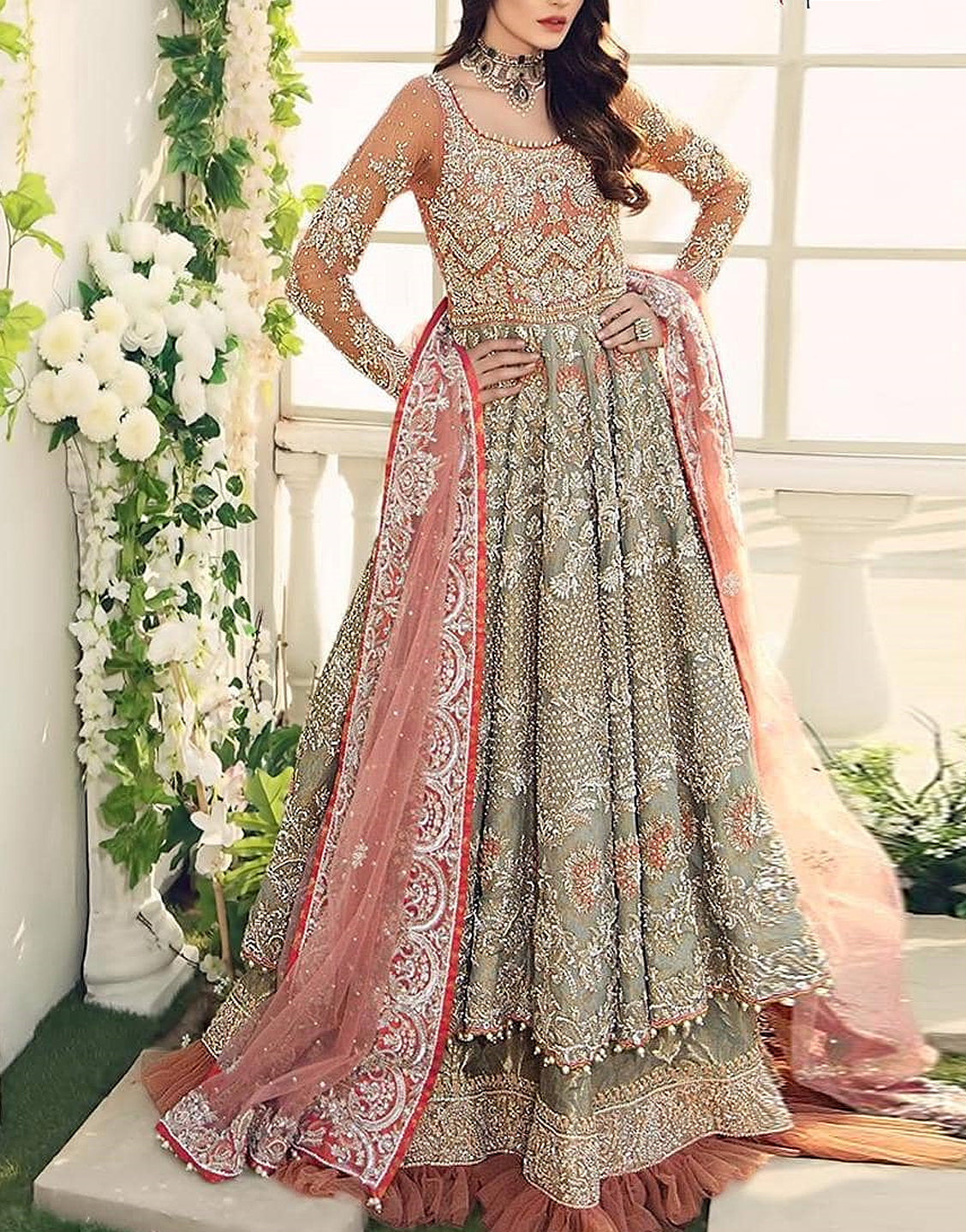 Maxi Dresses 2025: Pakistani Maxi Dress Design & Long Maxi Frock ...