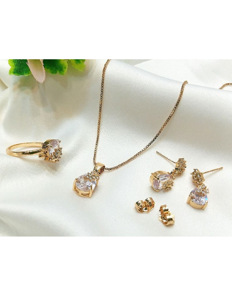 Beautiful Crystal Faux Ruby Necklace, Earrings & Ring Jewelry Set (DZ1 ...